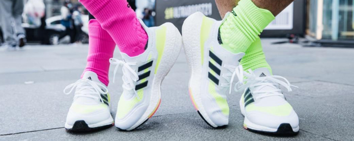过目不忘的“性感翘臀”，一起体验TA的强劲动能！——adidas ULTRABOOST 21 | 咕咚文章
